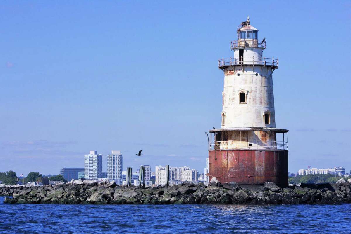 Effort underway to preserve lighthouses