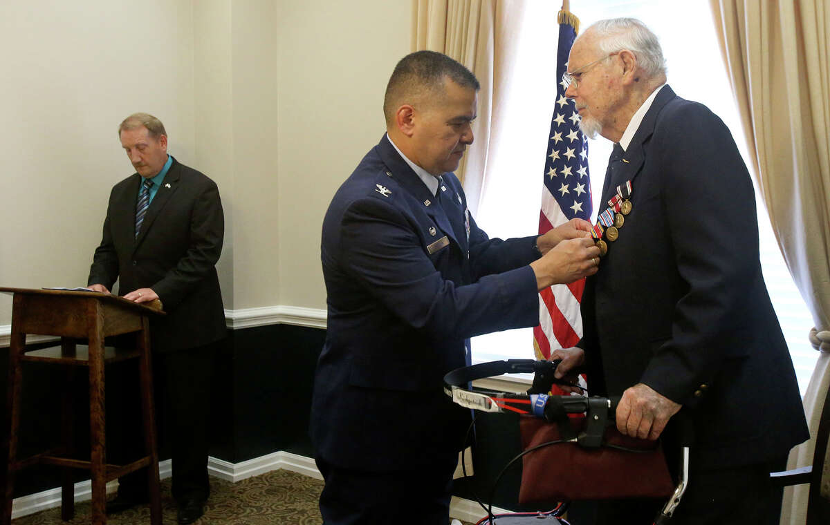 WWII hero awarded for his bravery during time as prisoner of war