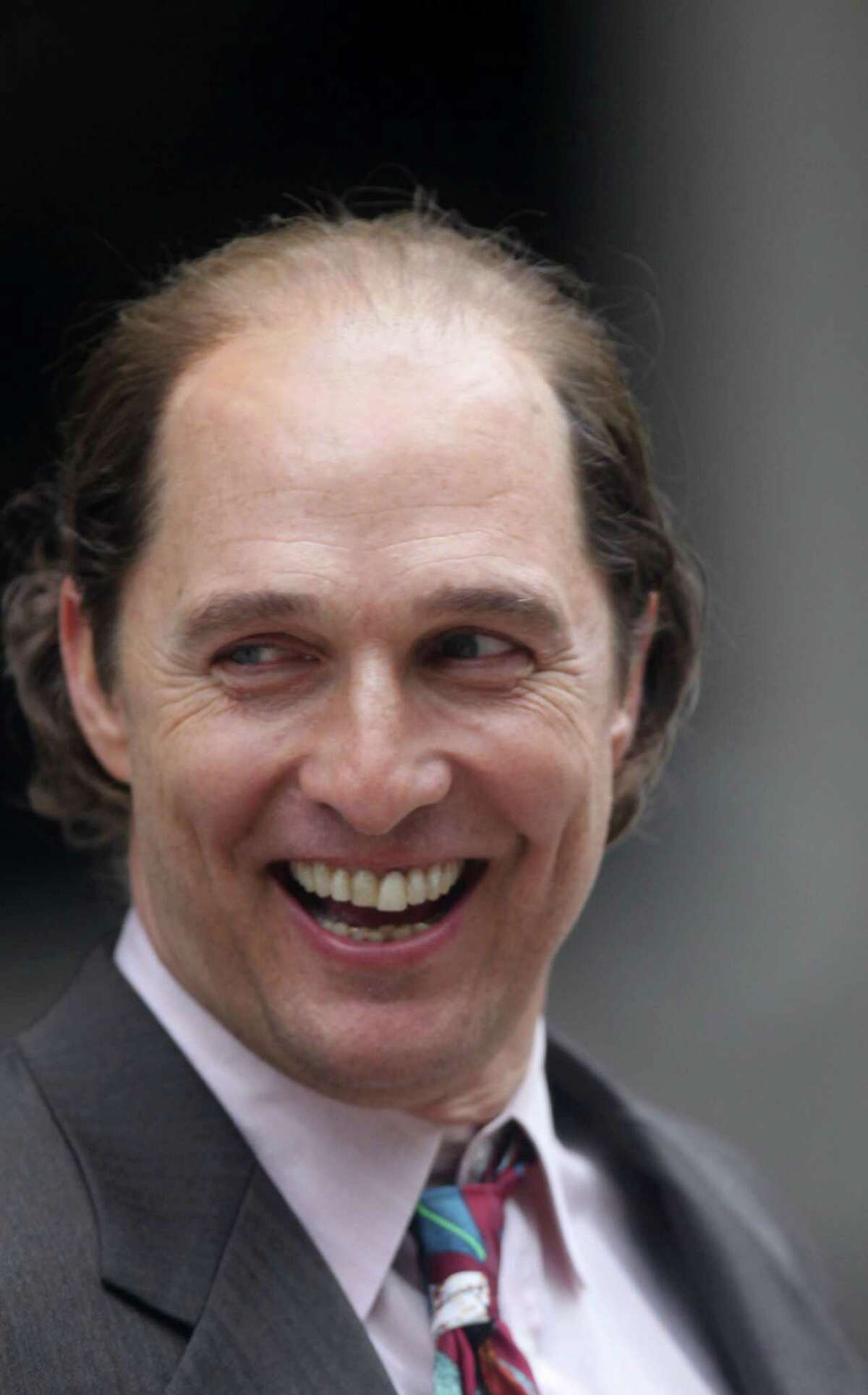 Matthew McConaughey looks very different on 'Gold' set Matthew McConaughey looks very different on 'Gold' set