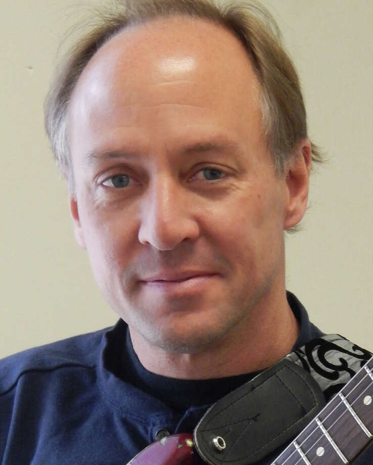 Sandy Hook group focuses on red flags in wake of Oregon shooting ...