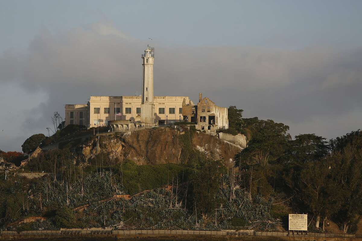 Future may be bright for aging Alcatraz lighthouse