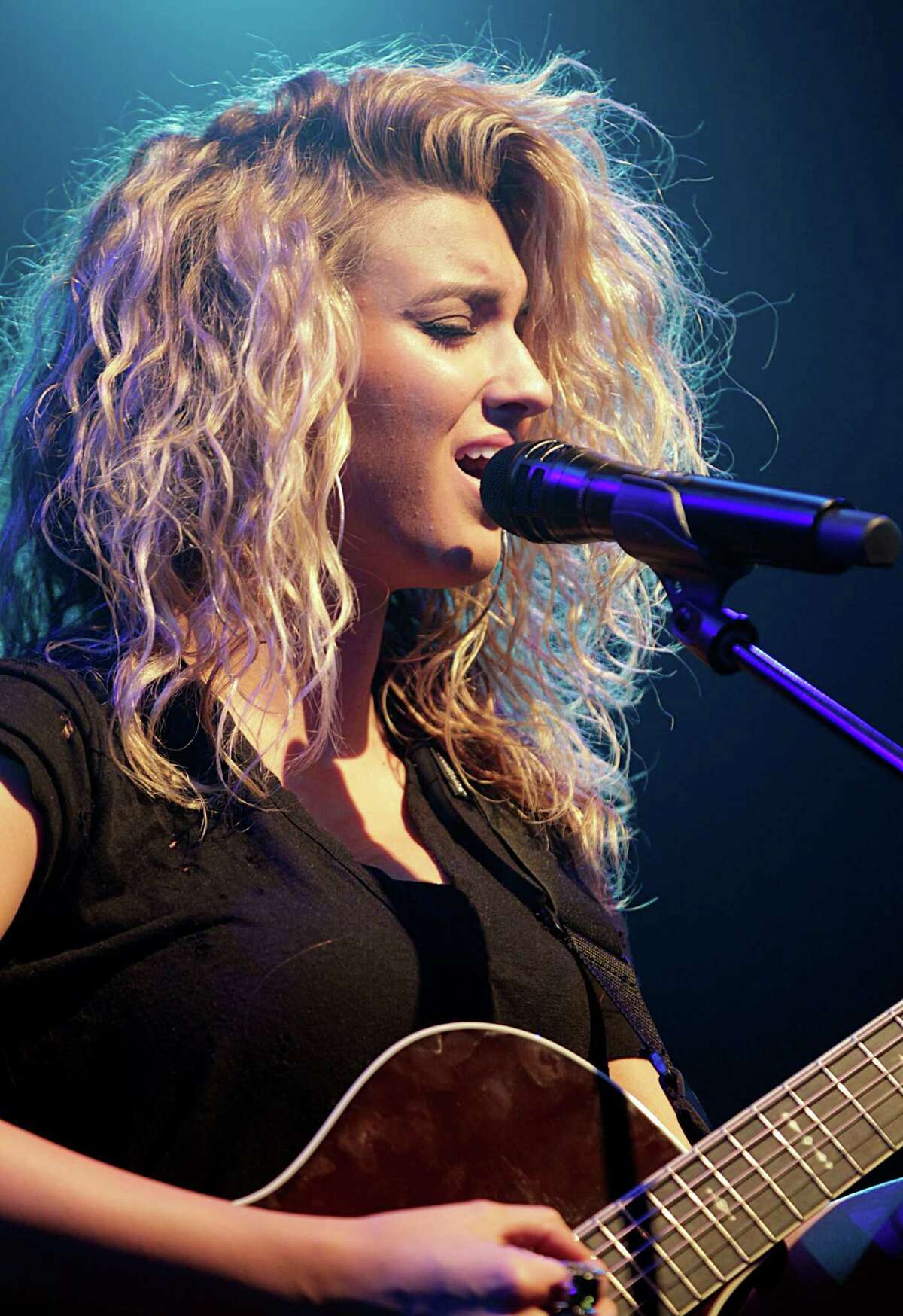 Singer Tori Kelly is more than meets the eye
