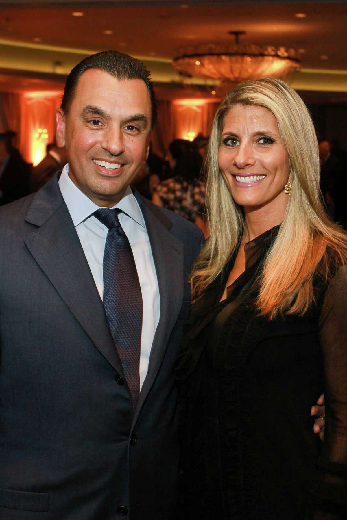 Museum's golden gala lauds Margaret Alkek Williams