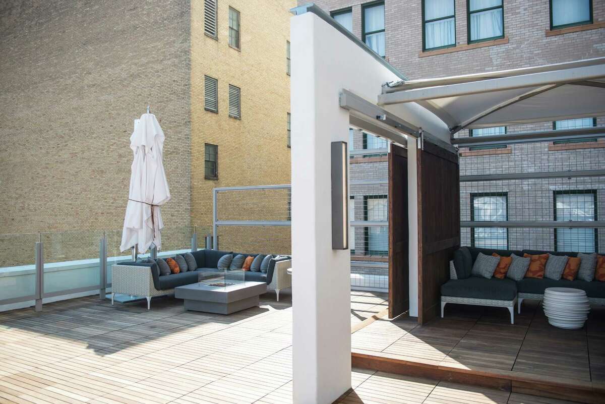 S.A.’s St. Anthony Hotel reborn in elegance