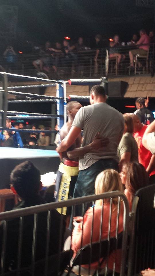 Tim Duncan shows up to support Virgin Islands native at boxing event at ...