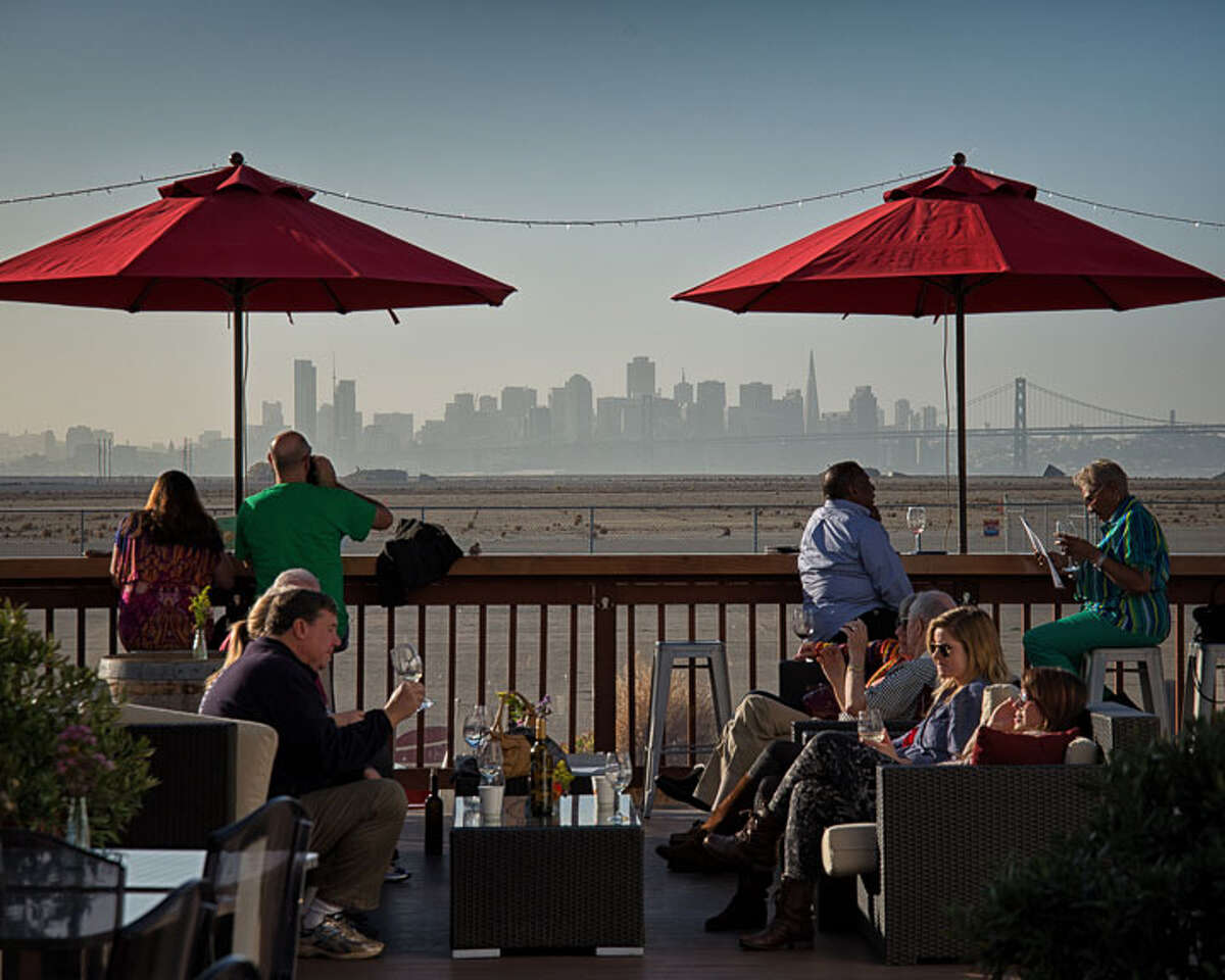 Beyond the waterfront: 10 spots for watching the Blue Angels around the ...