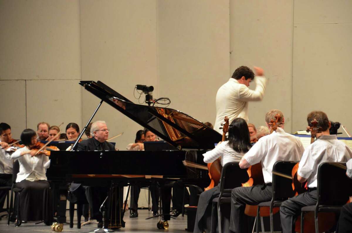 Pianist Emanuel Ax to play at Albany Symphony season-opener