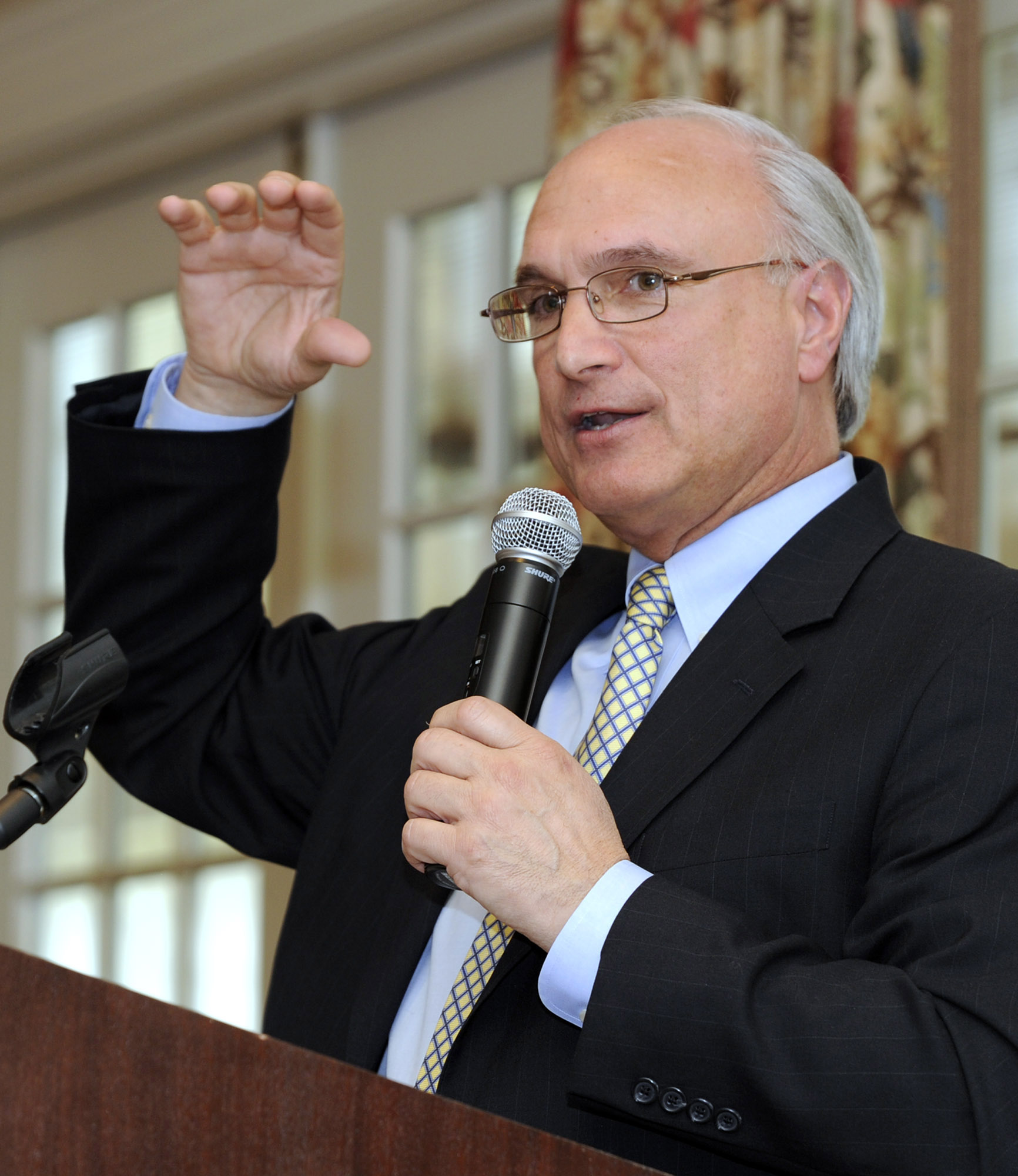 Comedy act headlines democratic fundraiser