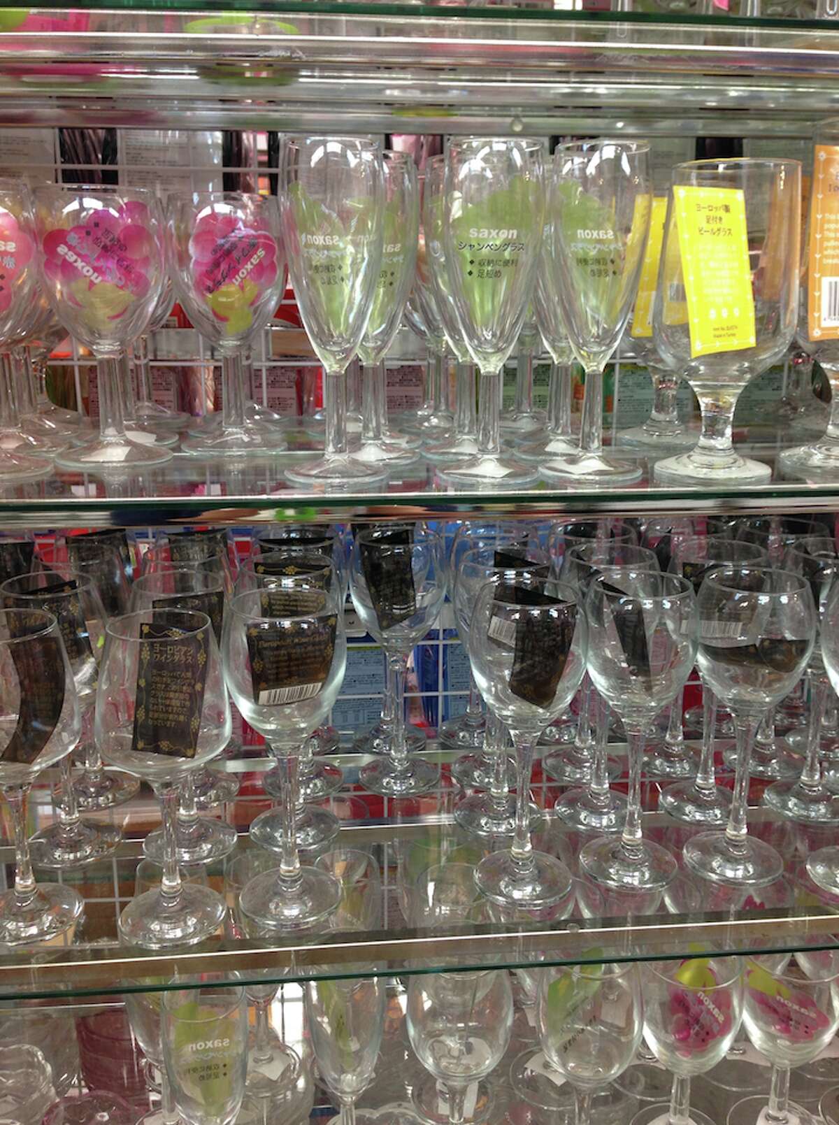 14 things you should be buying at the Japanese dollar store Daiso