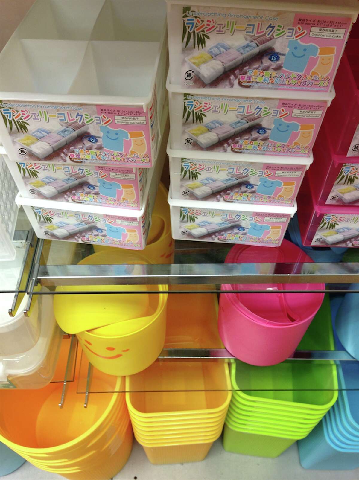14 things you should be buying at the Japanese dollar store Daiso