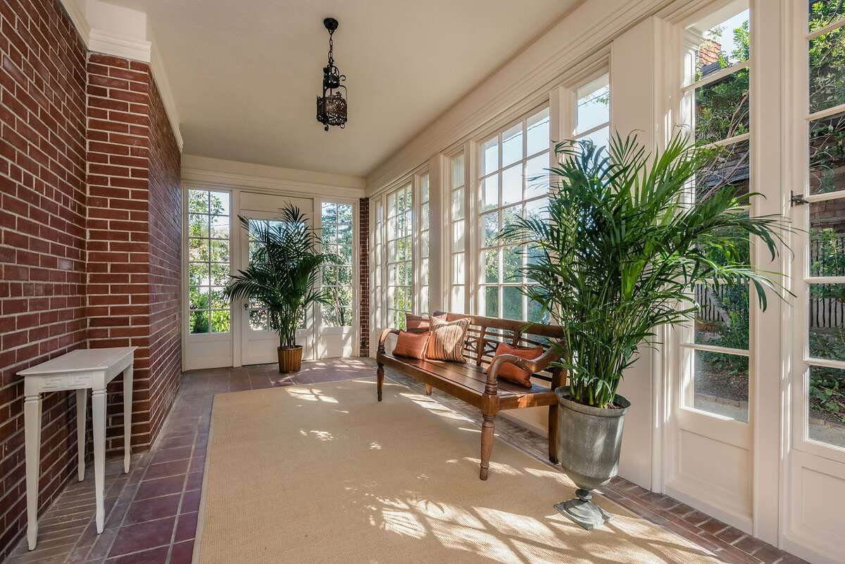 Julia Morgan-designed Georgian Revival remains coveted, timeless and ...