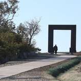 Sculpture suitable for framing at Hunters Point - SFGate