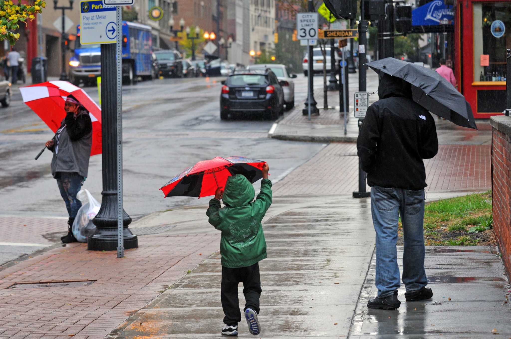 Rain on Friday, but sun returns for long holiday weekend