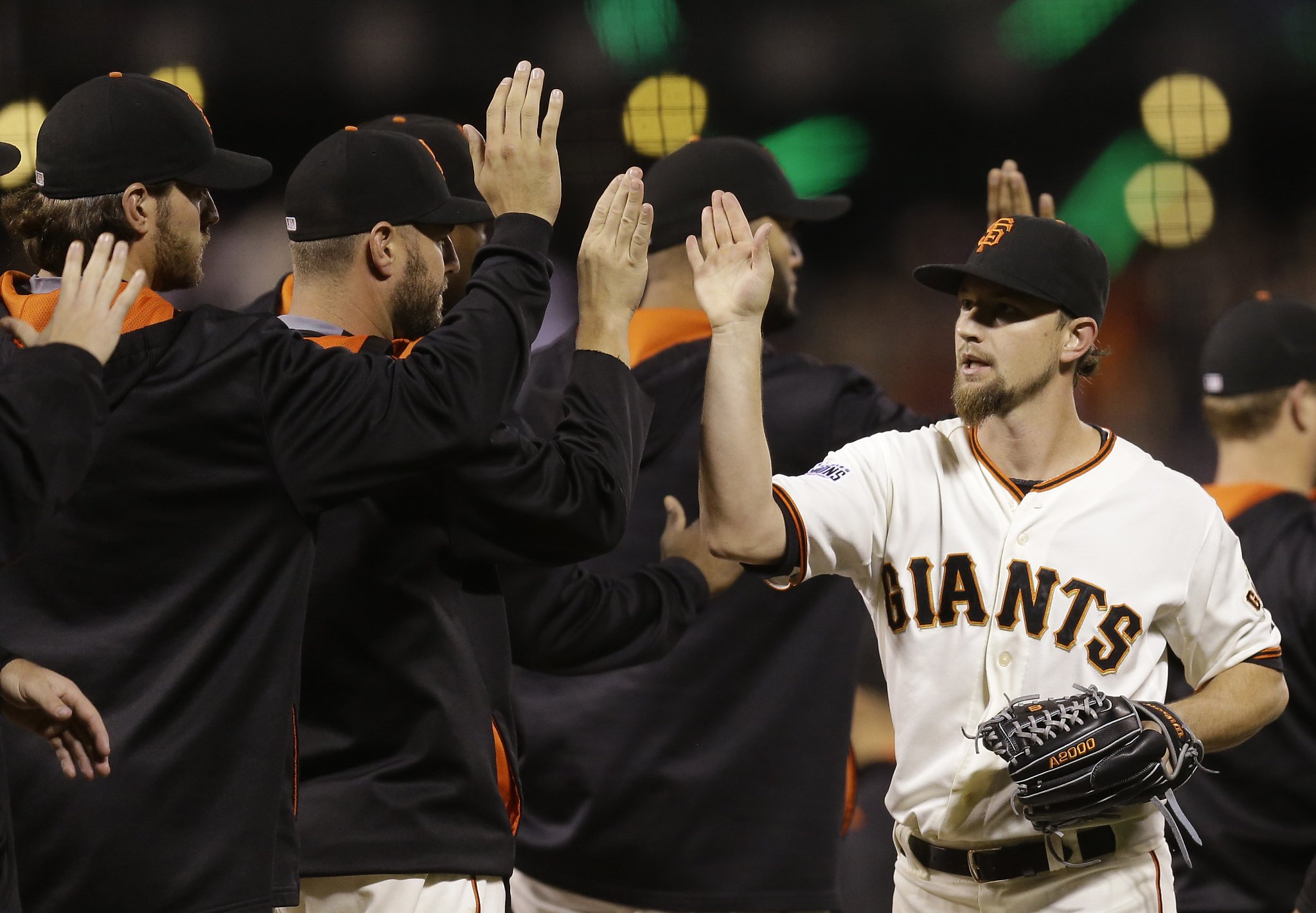 Bruce Jenkins: Retaining Leake should be Giants’ 1st step