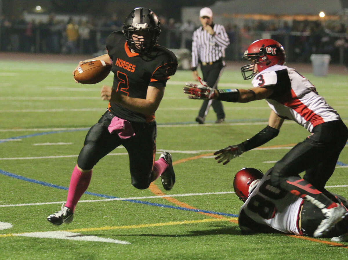 Schuylerville football uses early momentum swing to top Glens Falls