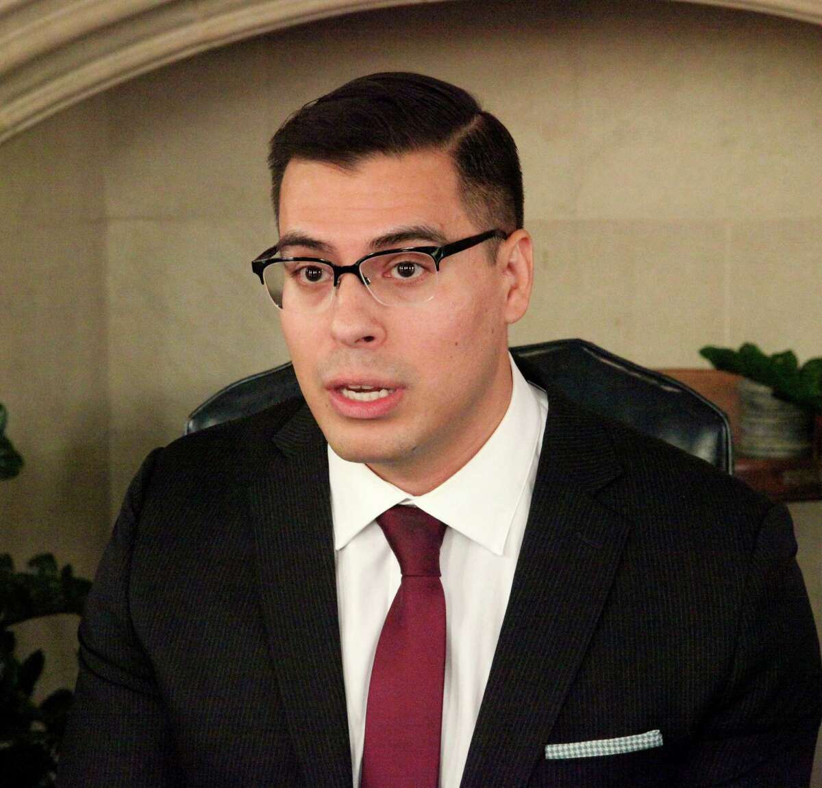 Lujan, Uresti likely headed to runoff in Texas House District 118