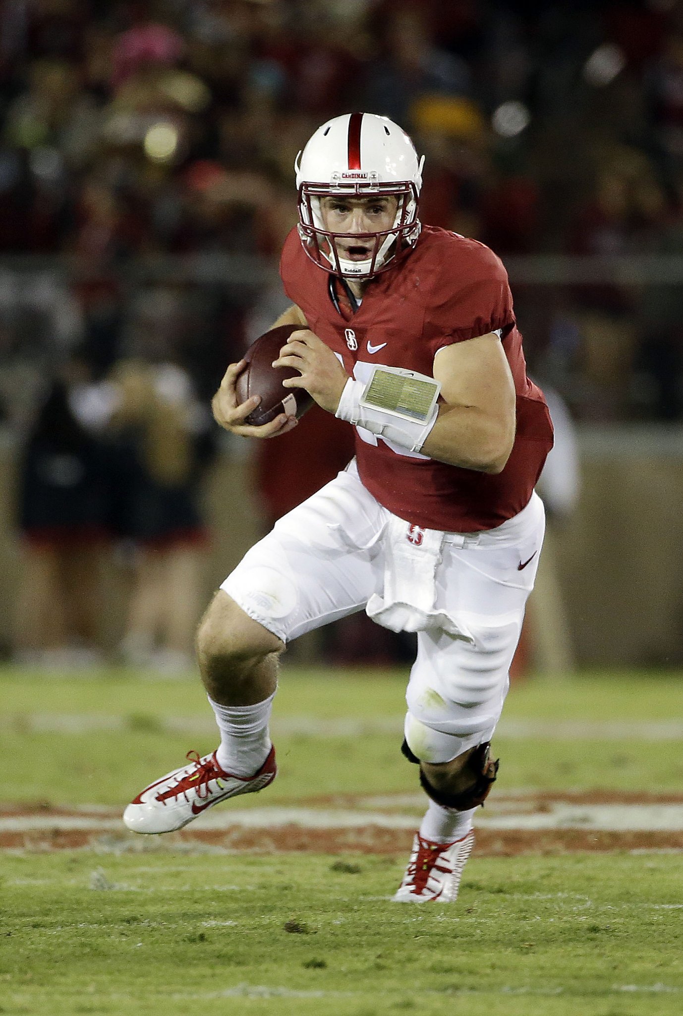 Keller Chryst blocks out space as Stanford’s backup QB