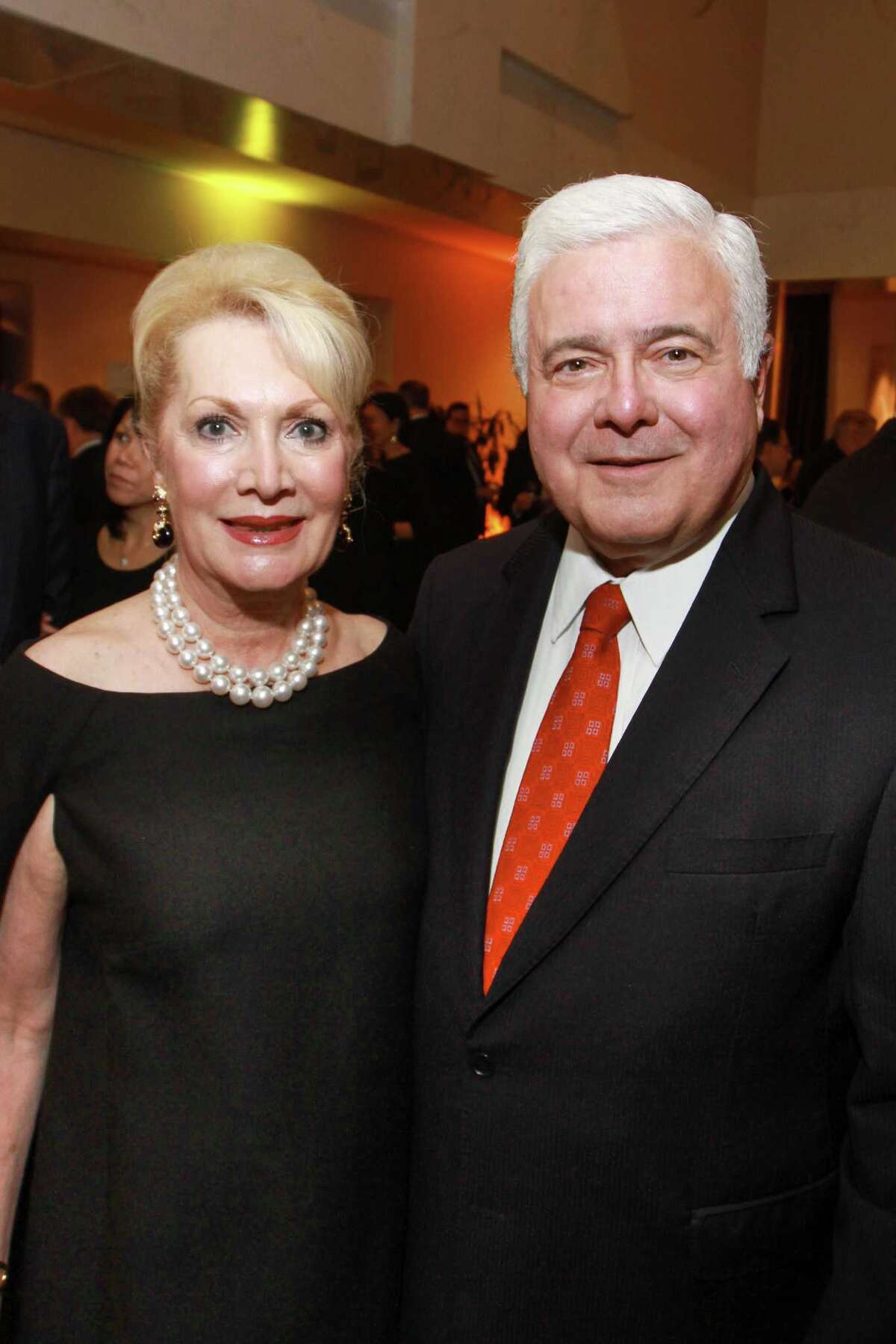 Latin culture highlighted at medical gala