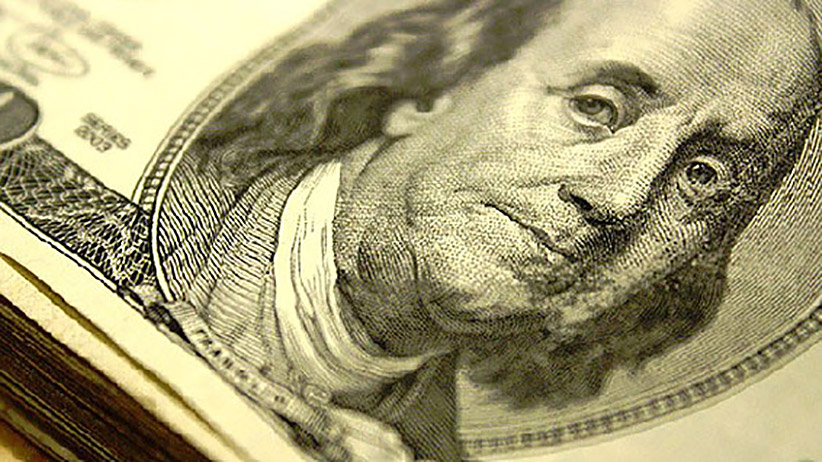 The 4 Elements of a Frank Conversation With Employees About Pay