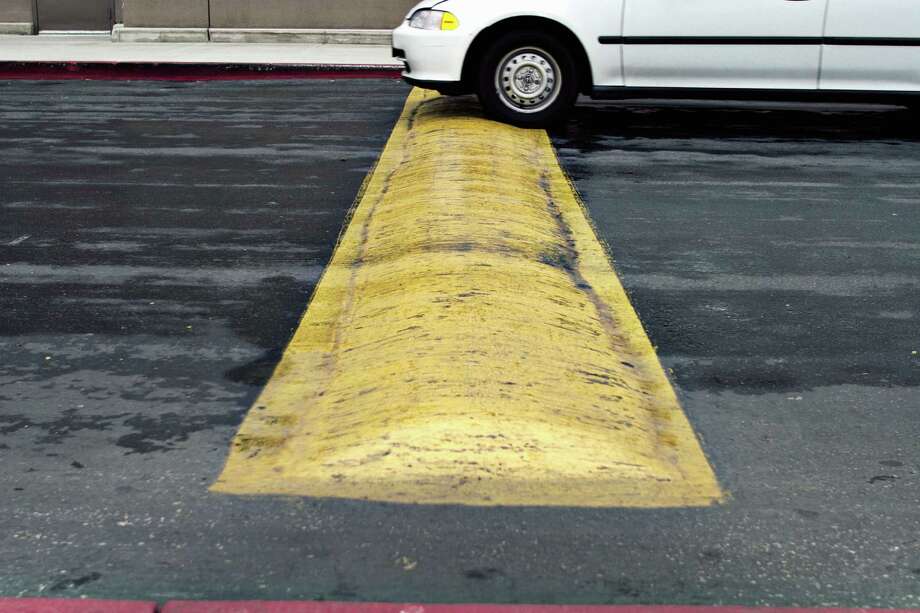 City makes it faster for residents to seek speed bumps - Houston Chronicle