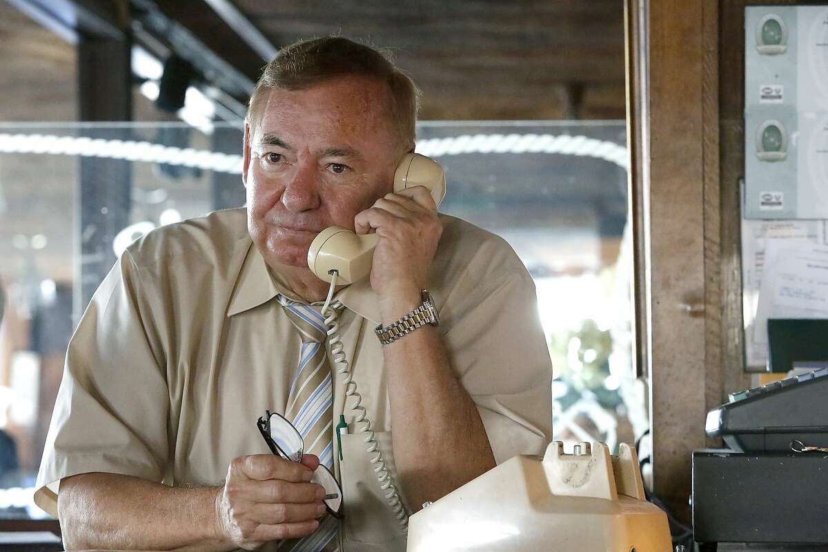 Waterfront restaurant manages to avoid eviction — for now