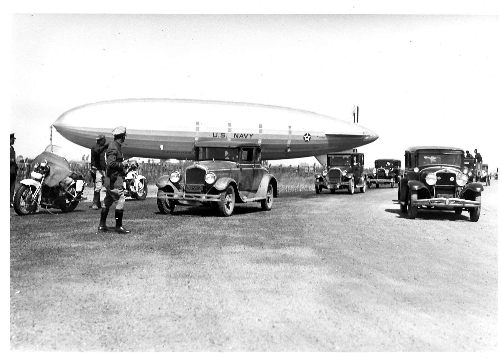 When behemoth blimps ruled the Bay Area’s skies