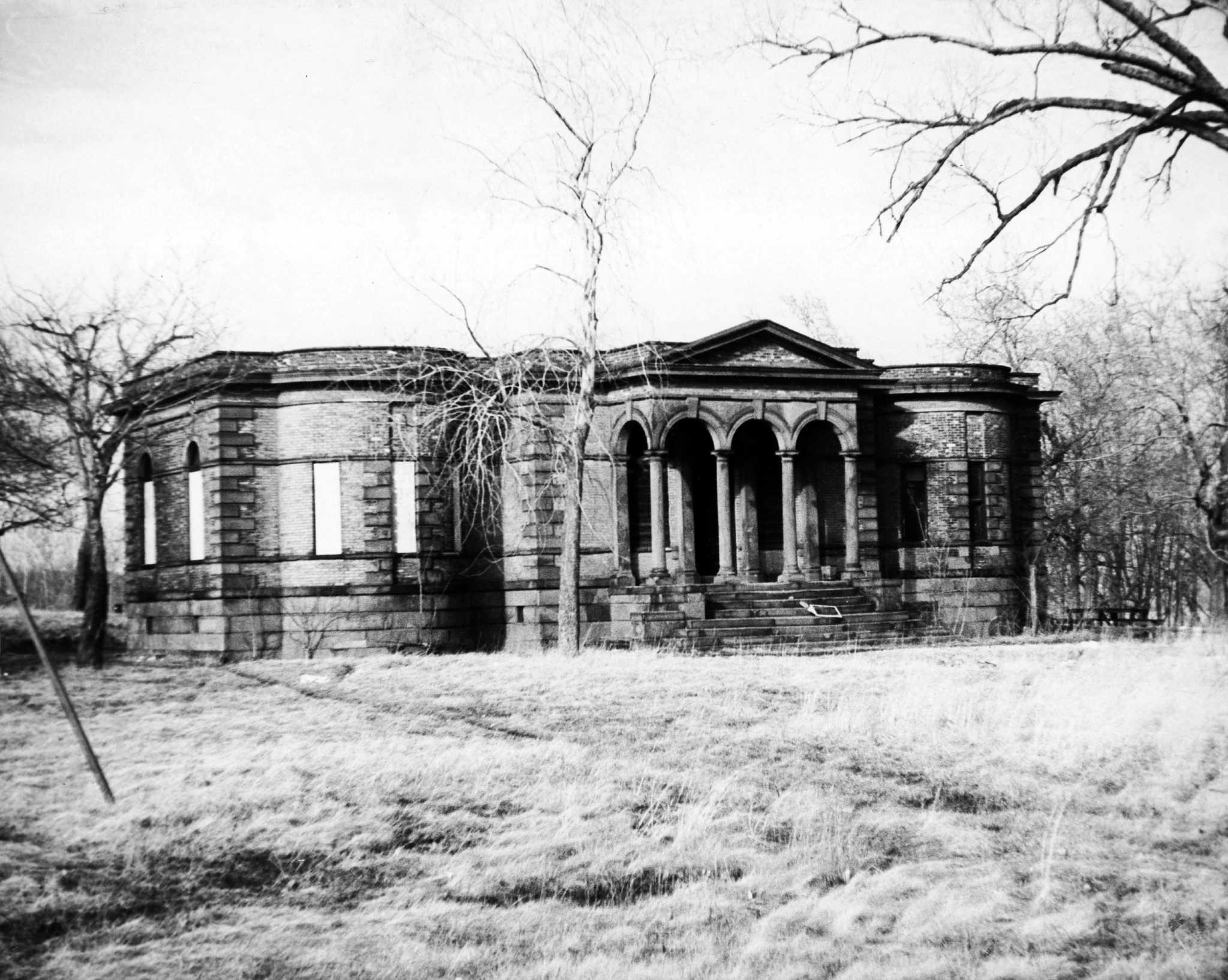 Historical photos: Dudley Observatory