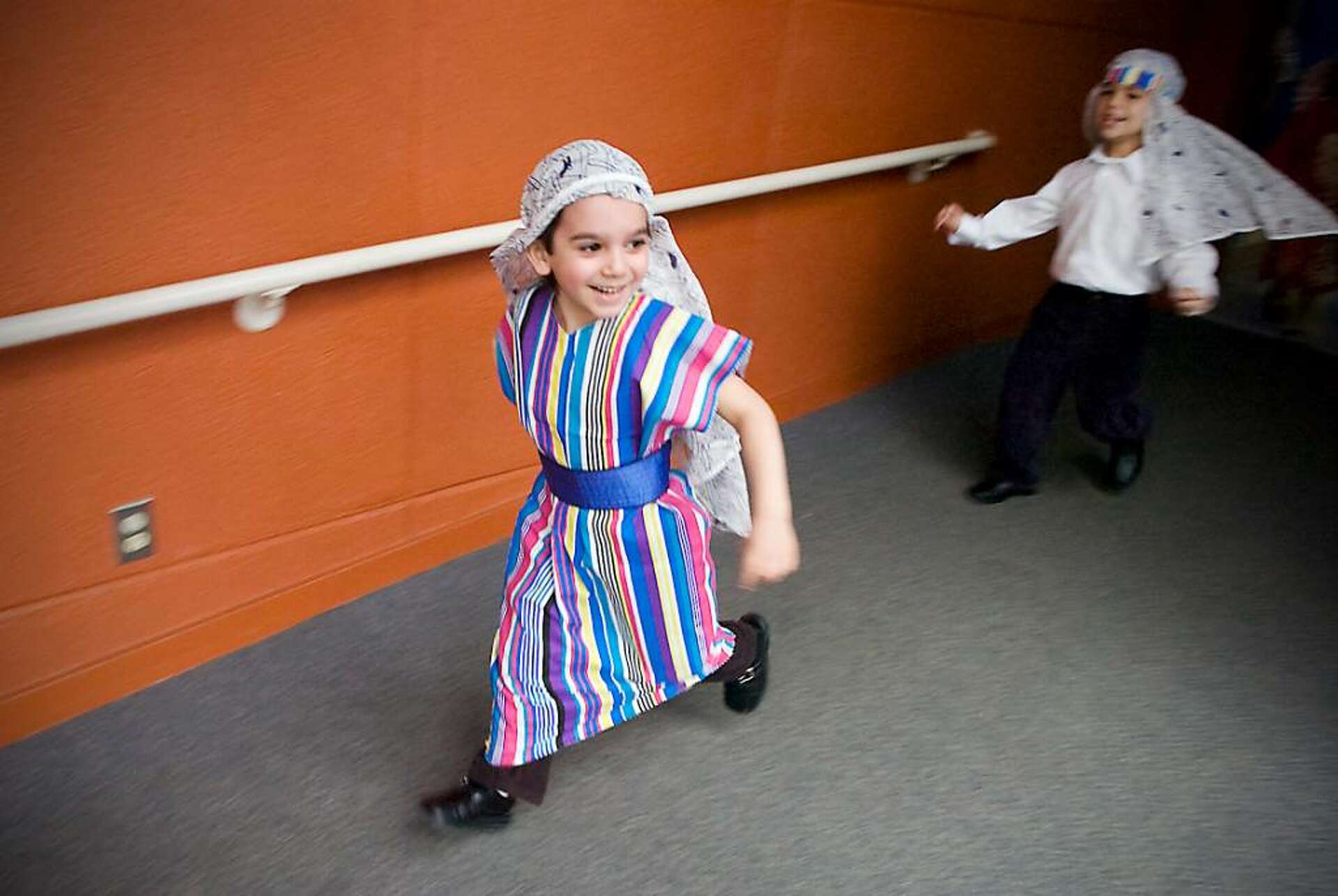 Kindergartners put on Passover play
