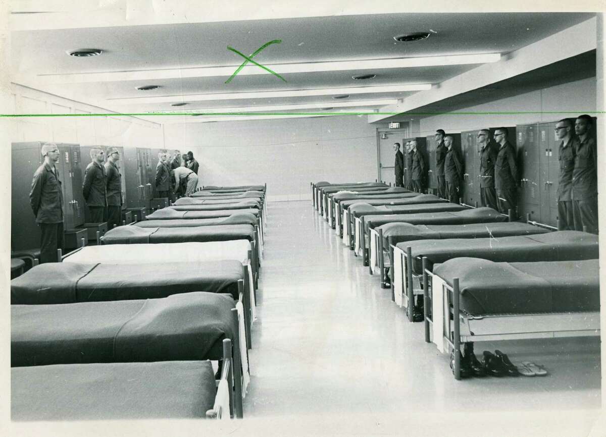 Vintage photos: Air Force basic training and recruit life in San Antonio