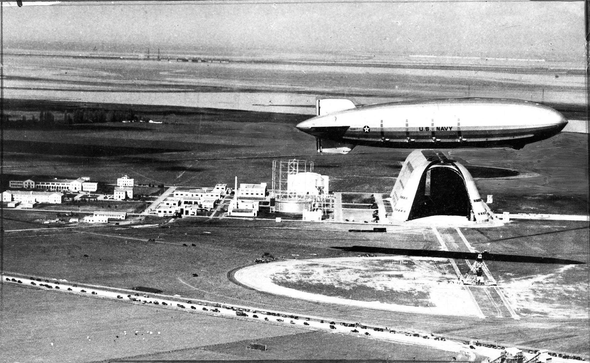 When behemoth blimps ruled the Bay Area’s skies
