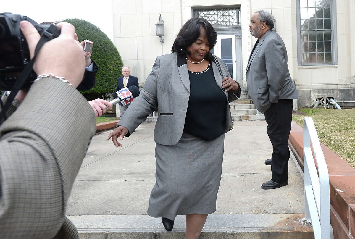 Patricia Lambert trial date moved to 2016