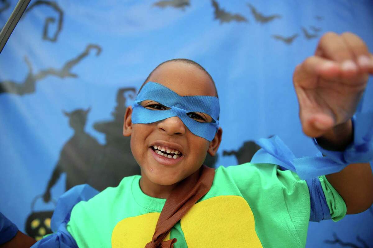 Do-it-yourself Halloween costumes can be easy, inexpensive