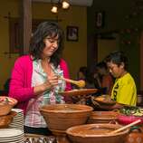 Chef gets creative (mango mole, anyone?) at Los Moles - SFGate