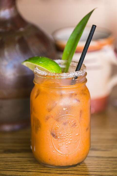 Chef gets creative (mango mole, anyone?) at Los Moles