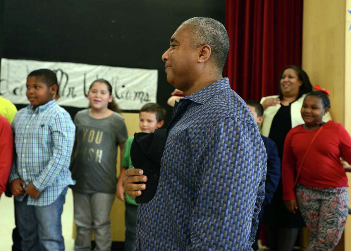 Bernie Williams and guitar wows Bridgeport students