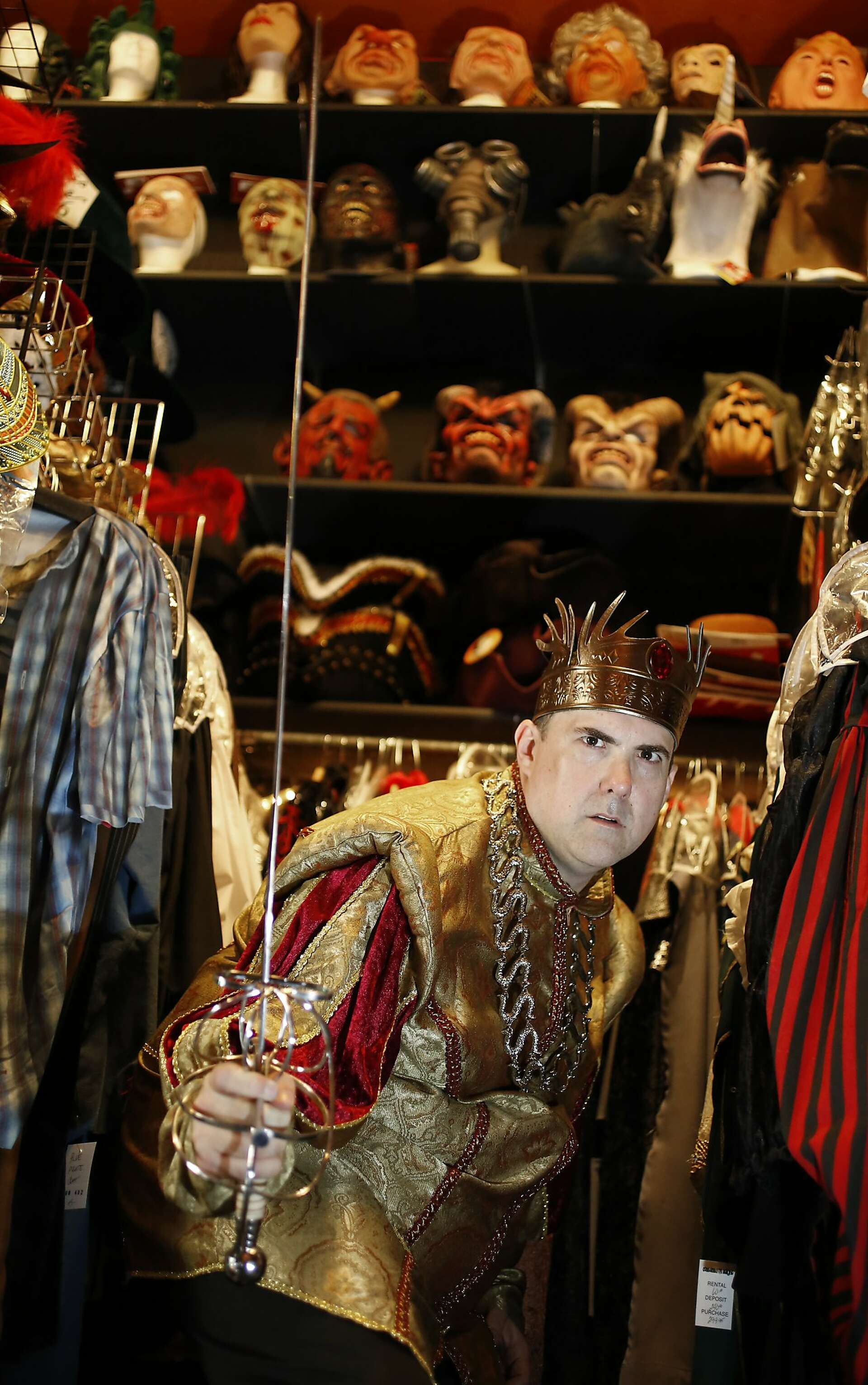 Simple to sexy: S.F.’s Halloween costumes through the ages