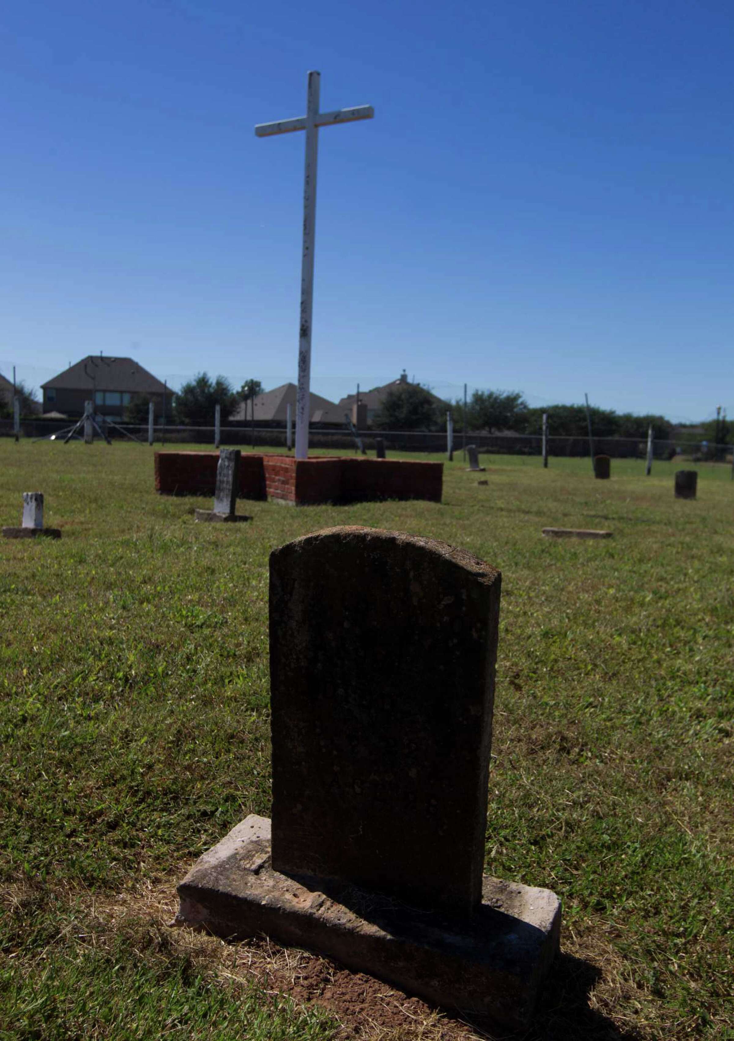 Sugar Land prison cemetery recalls era of forced labor