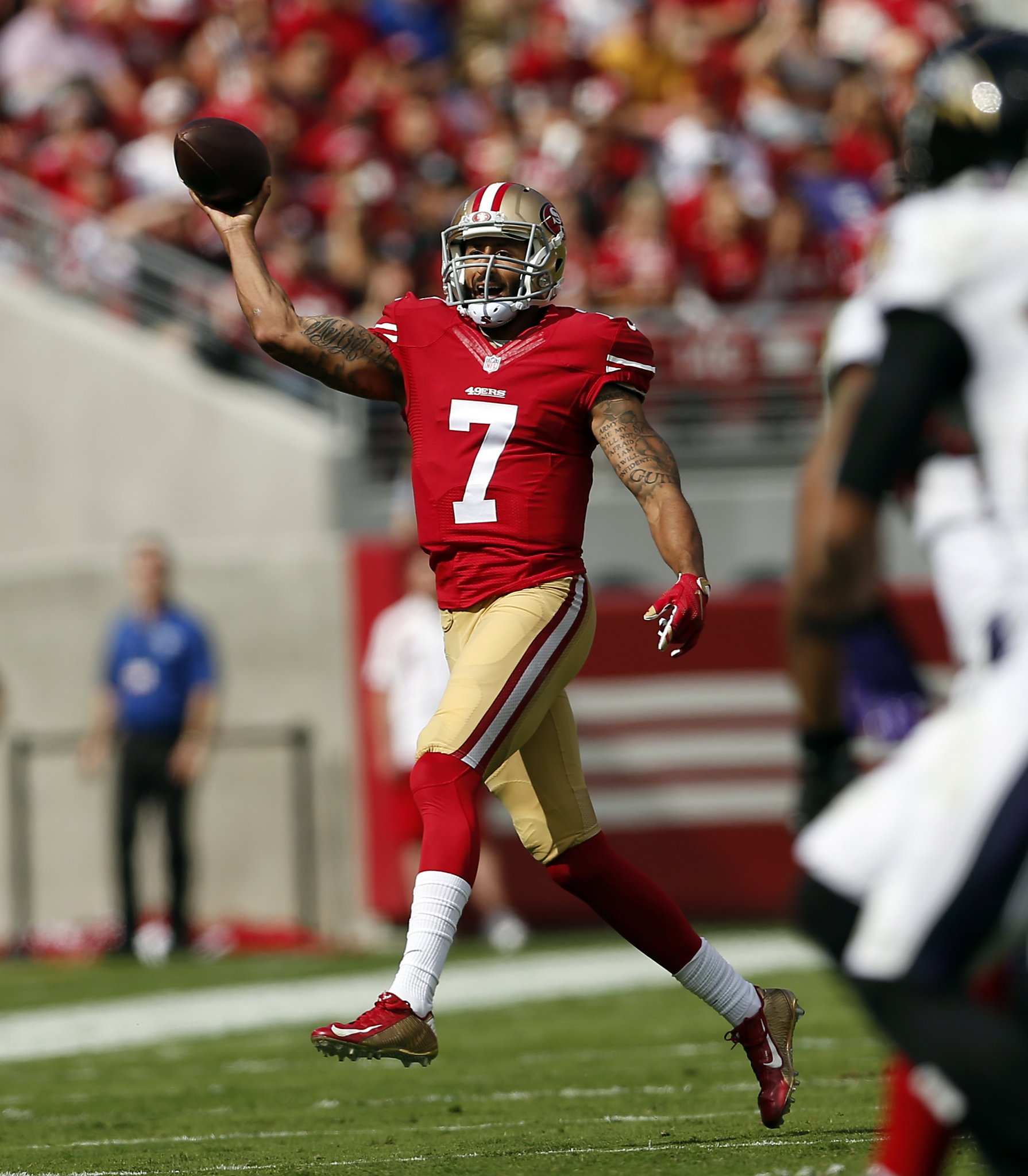 Colin Kaepernick, others offer positive signs in 49ers’ victory