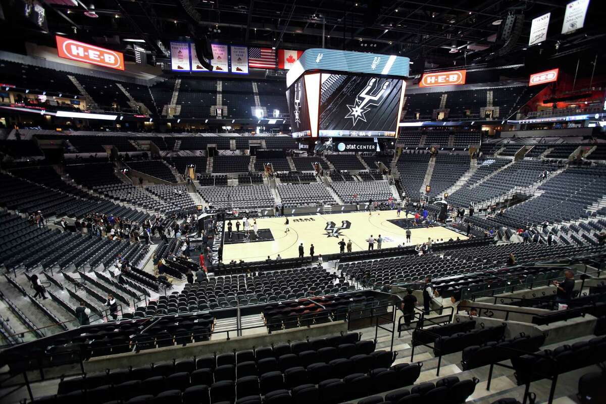 AT&T Center receives positive reviews from fans, officials