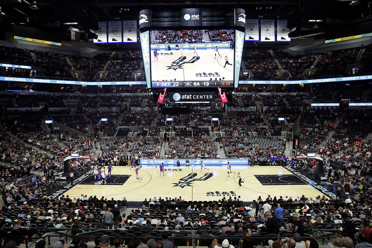 AT&T Center receives positive reviews from fans, officials
