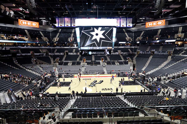 AT&T Center receives positive reviews from fans, officials ...