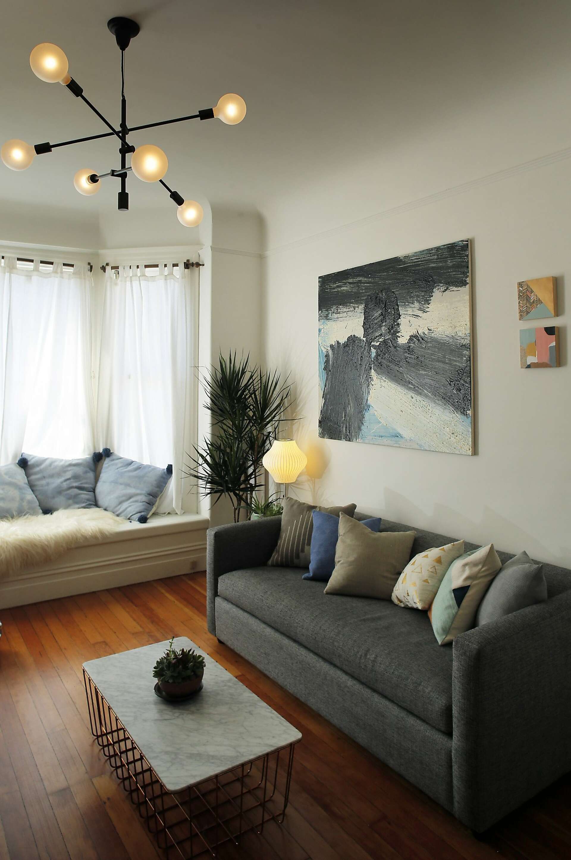 Classy clutter-free living? It’s easy, says Mrs. Peasy founder