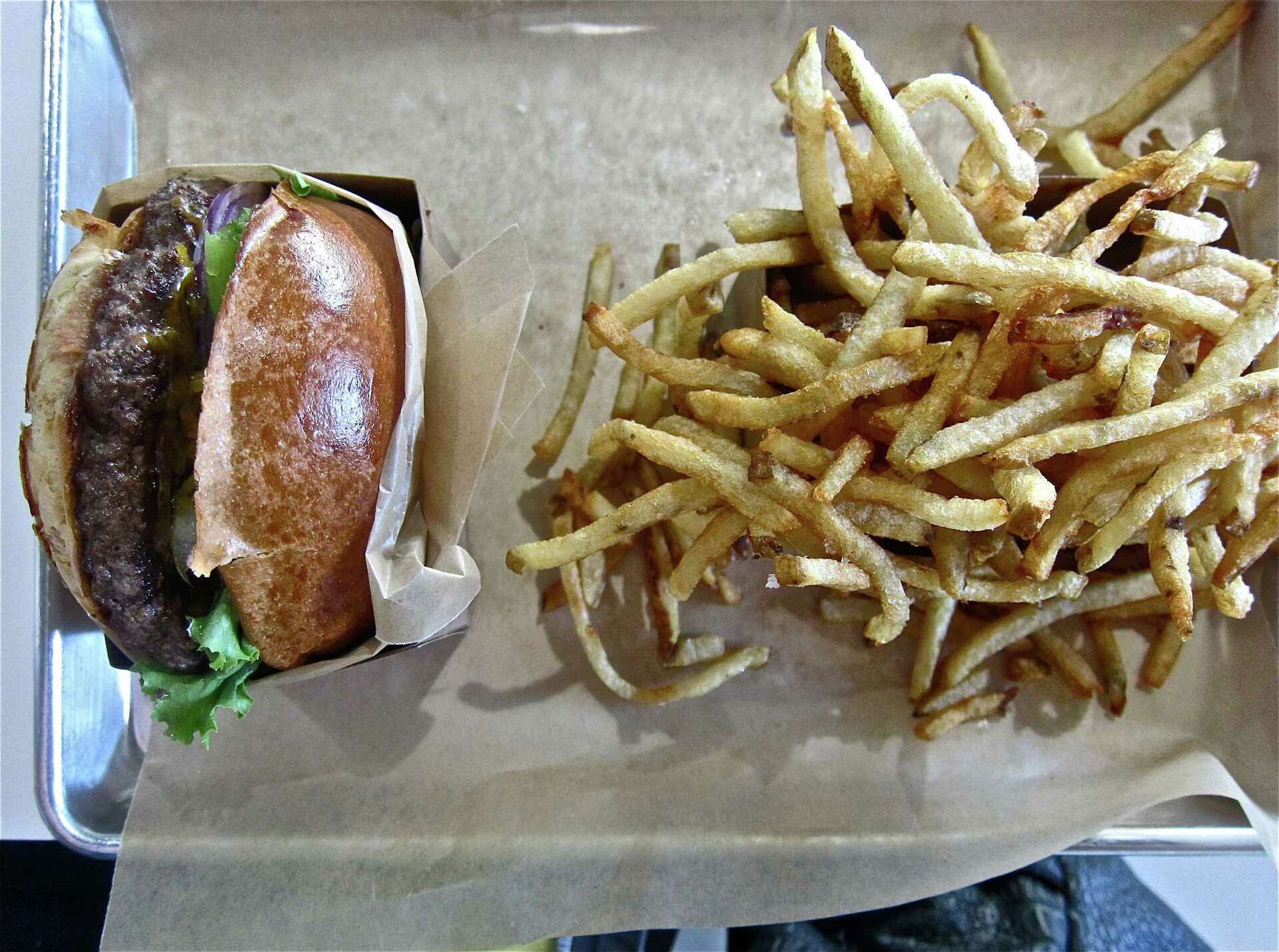 BuffBurger planning third Houston restaurant