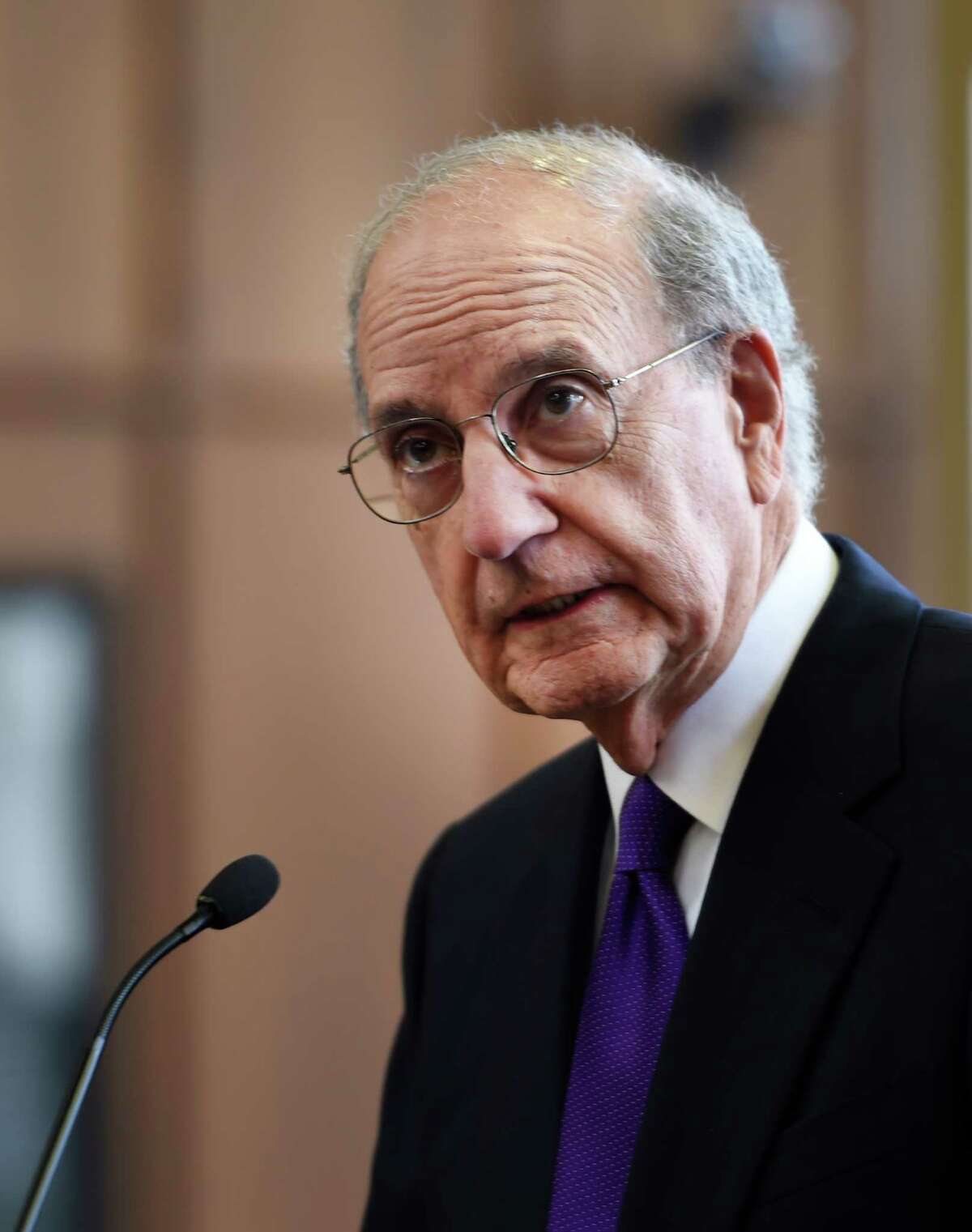 Ex-Senator George Mitchell speaks at Albany Law School