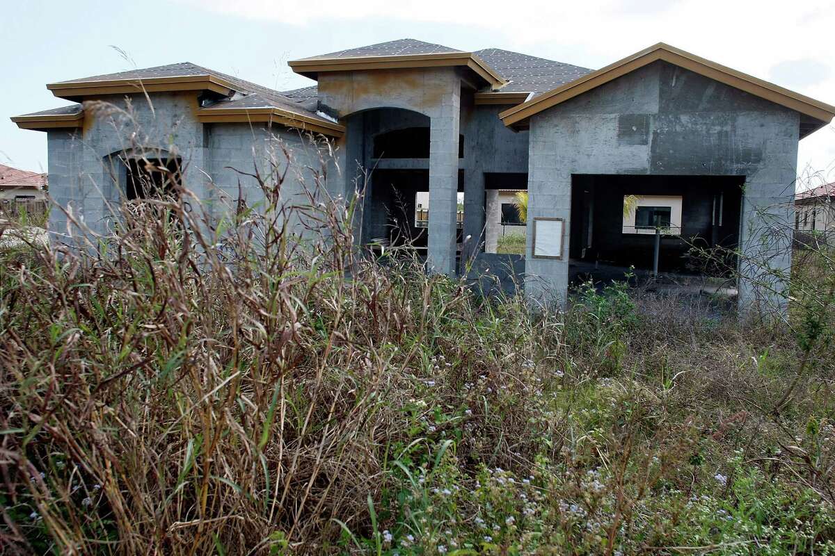 These Houston neighborhoods have the most city code violations for October