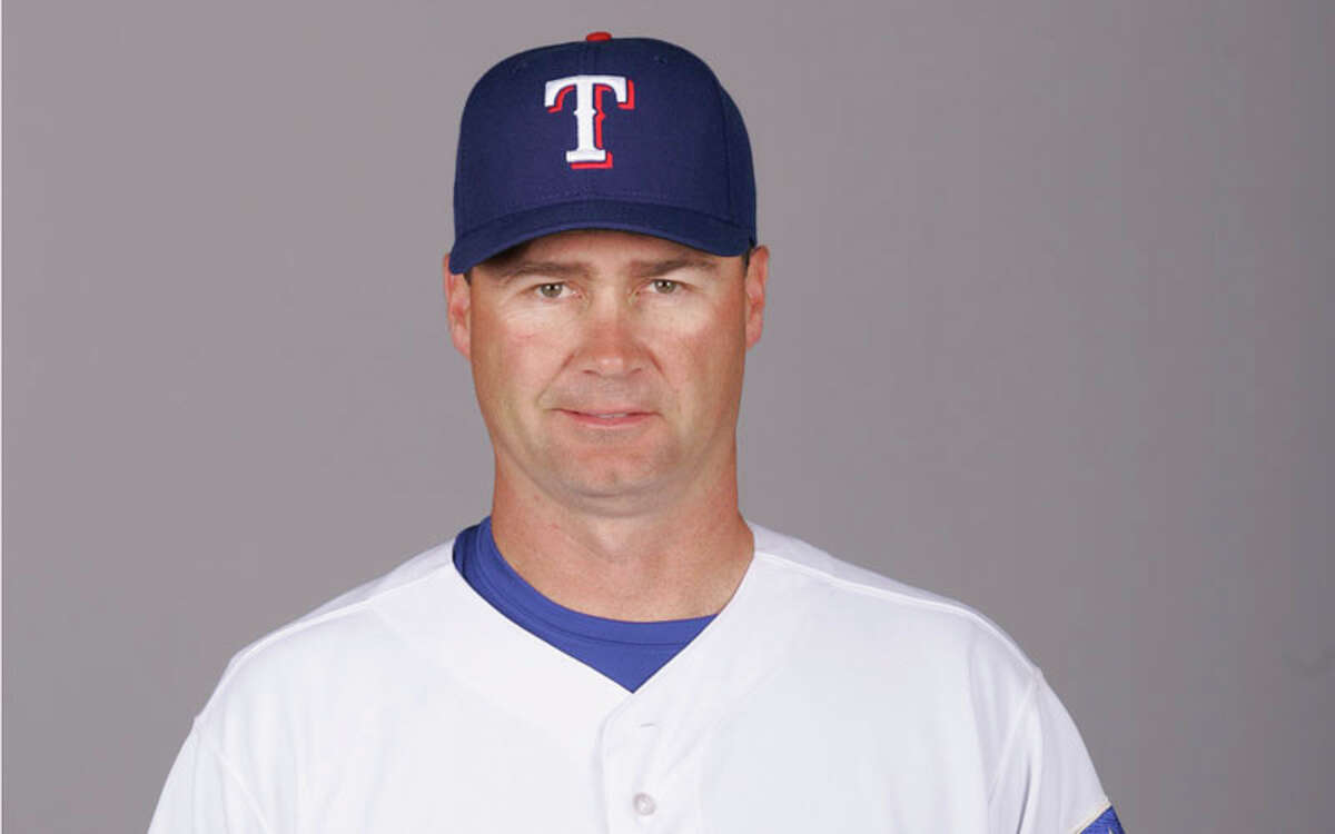 Report: Scott Servais 'strong front-runner' for Mariners manager position