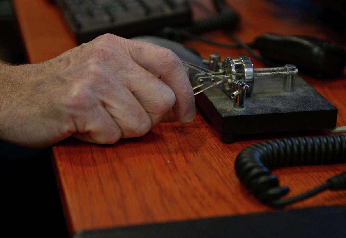 New technology keys ‘ham’ radio revival
