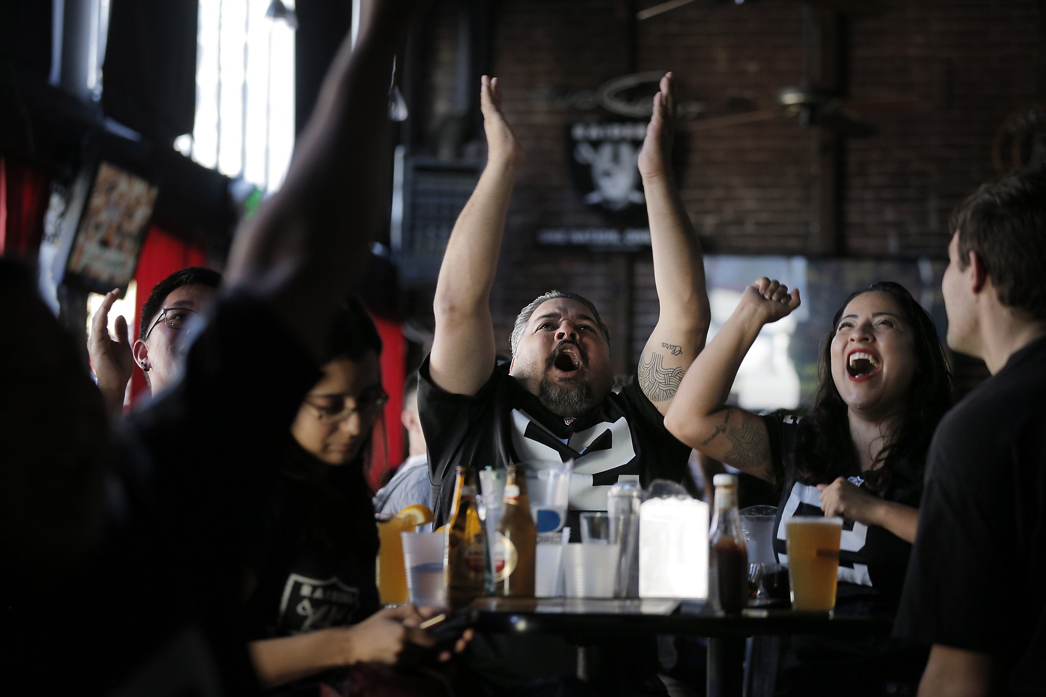 Raiders fans get chance to lobby NFL to keep their team