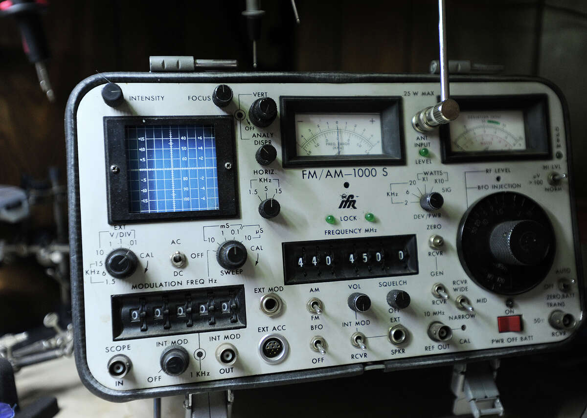 New technology keys a ‘ham’ radio revival