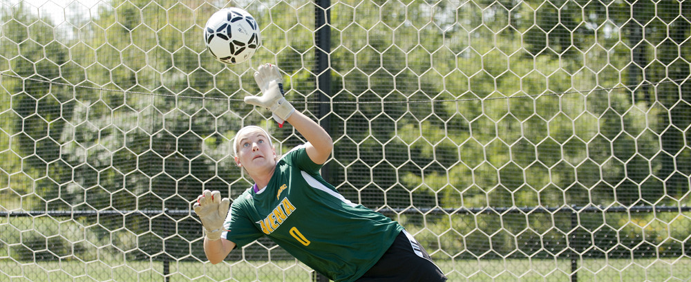 Local campus watch: Goalie Liz Rogan has Siena women's soccer on a roll